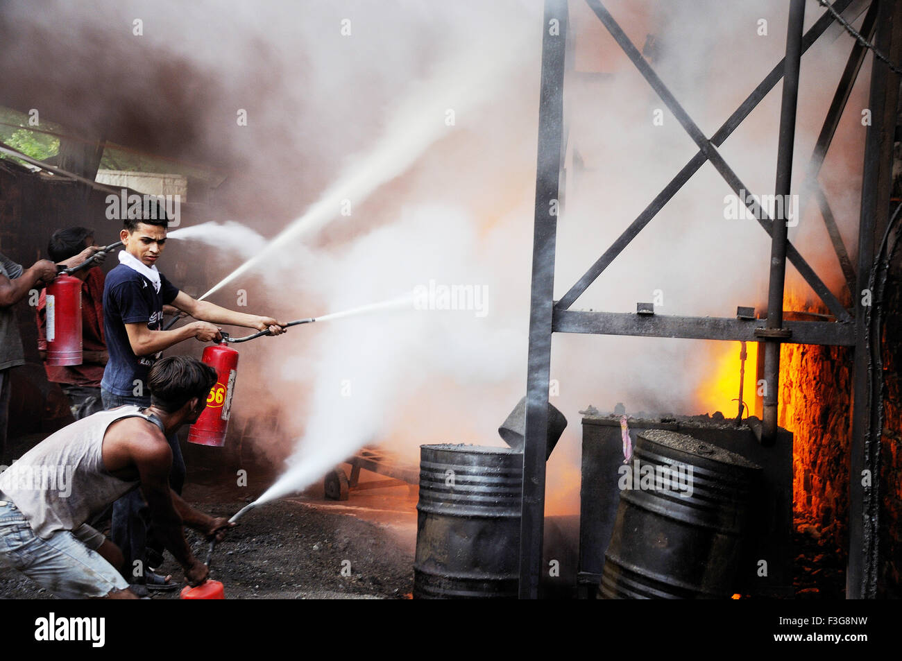 Factory accident hi-res stock photography and images - Alamy