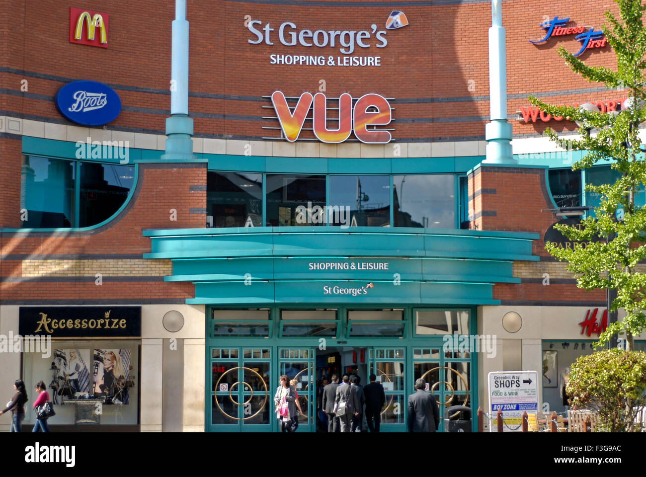 Vue St George's shopping and leisure store ; Harrow ; London ; U.K ...