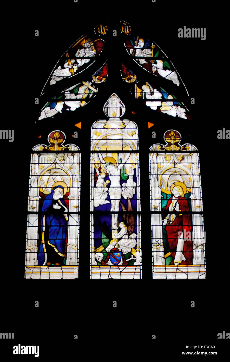 French stained glass window hi-res stock photography and images - Alamy