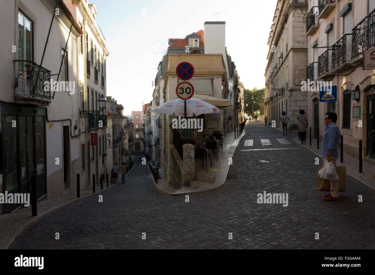 Quartier baixa hi-res stock photography and images - Alamy