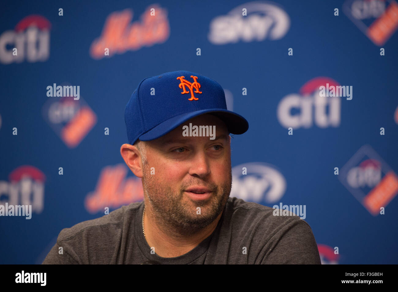 New York, NY, USA. 6th Oct, 2015. New York Mets left fielder MICHAEL ...