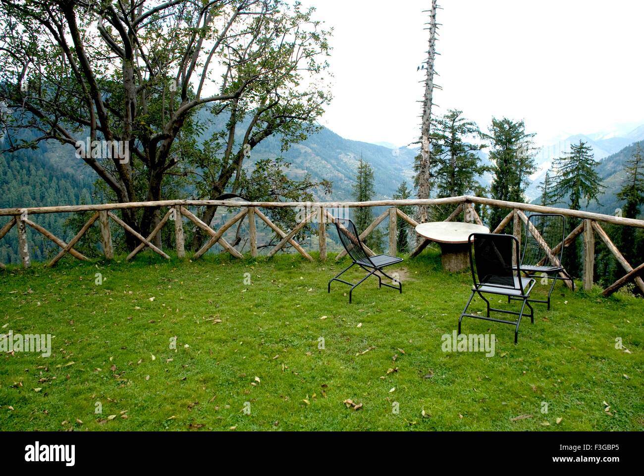 Shoja himachal pradesh hi-res stock photography and images - Alamy