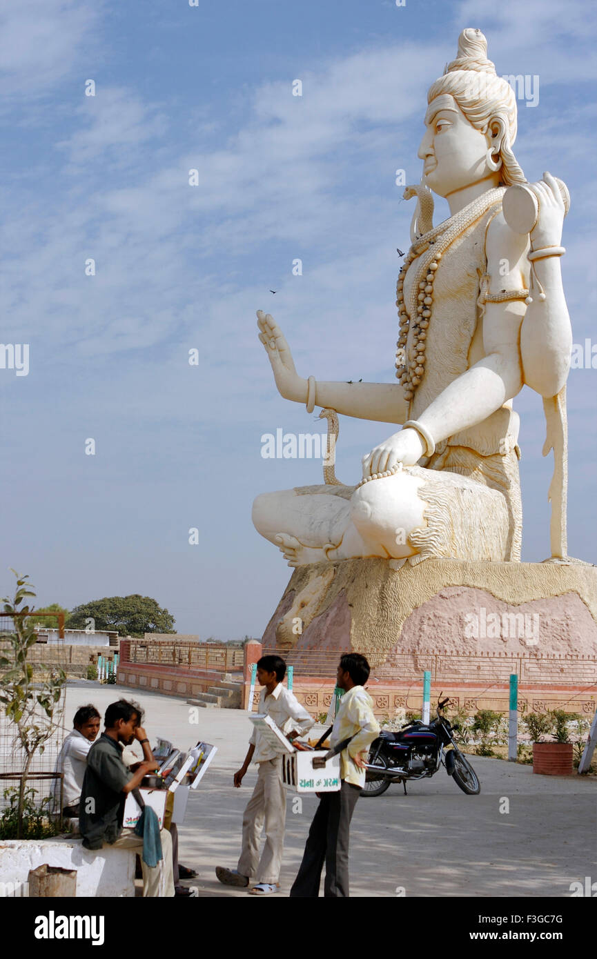 White statue of lord shiva at nageshwar temple at dwarka district ...