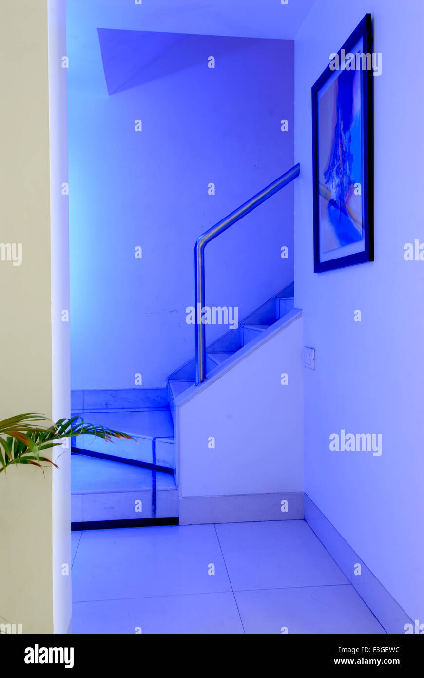 Pharmaceutical Research Laboratry ; lab ; office ; staircase entrance ...