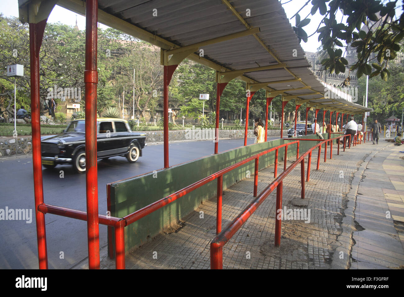 Opposite Bus Stop High Resolution Stock Photography and Images - Alamy
