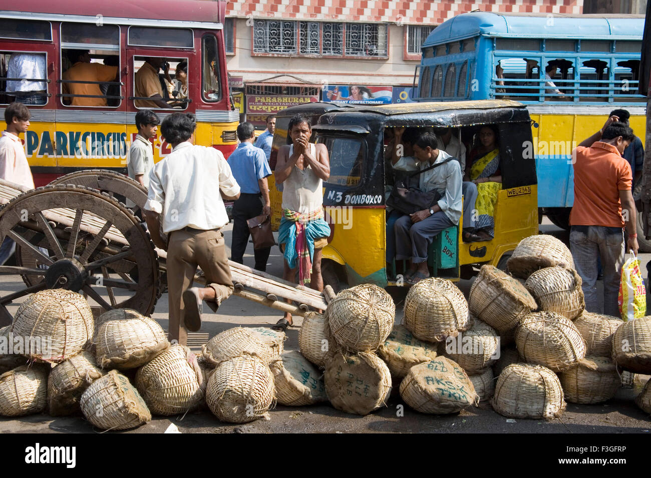 Local transport transportation hi-res stock photography and images - Alamy