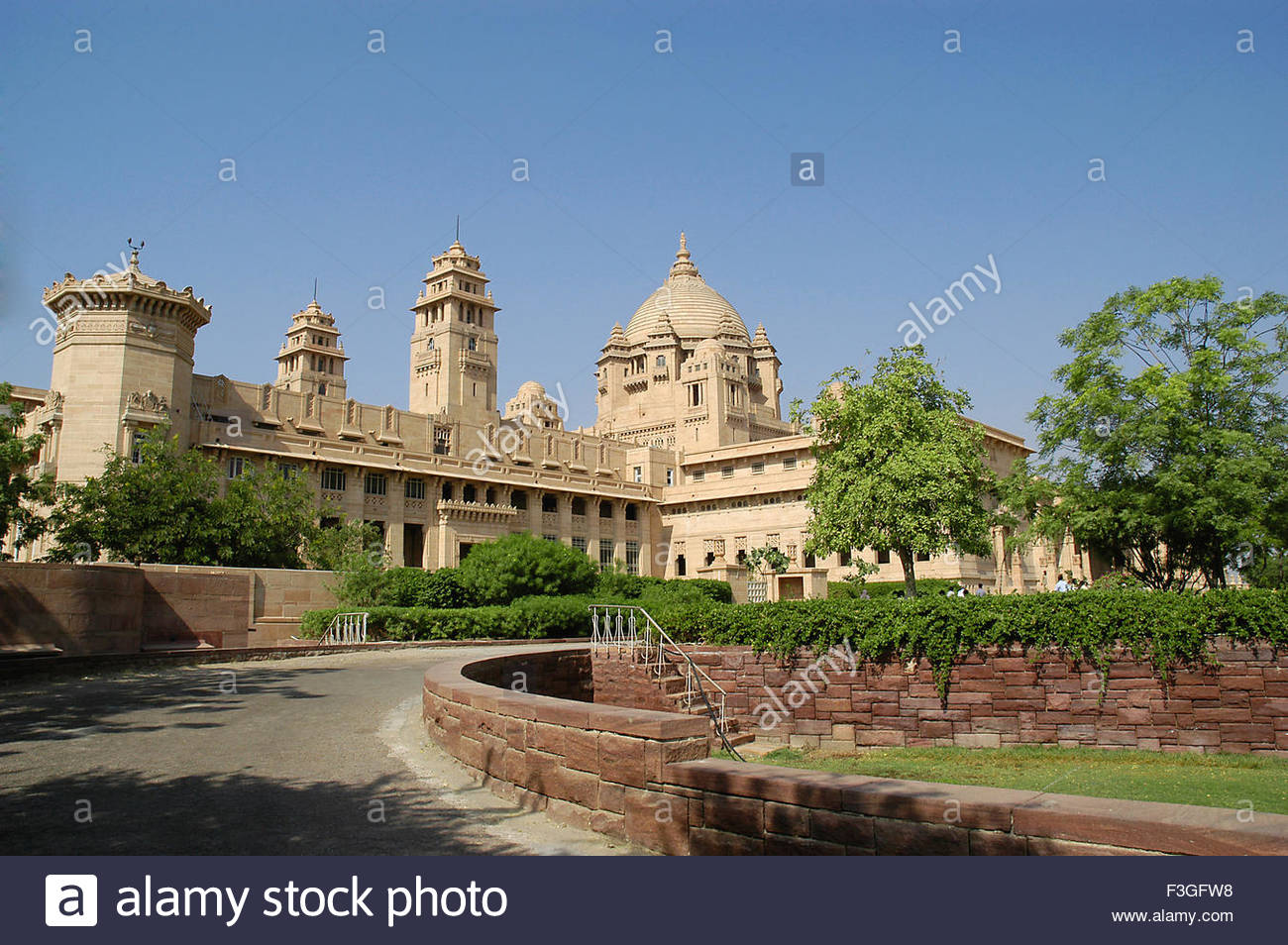 English Edwardian Architecture High Resolution Stock Photography and ...