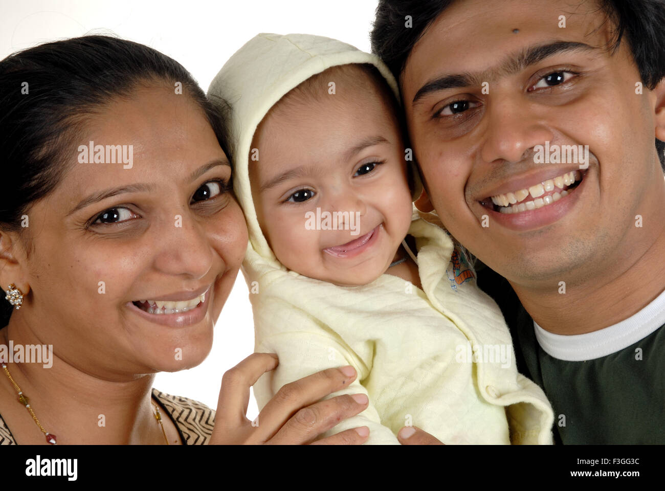 Mother father children asia hi-res stock photography and images - Alamy