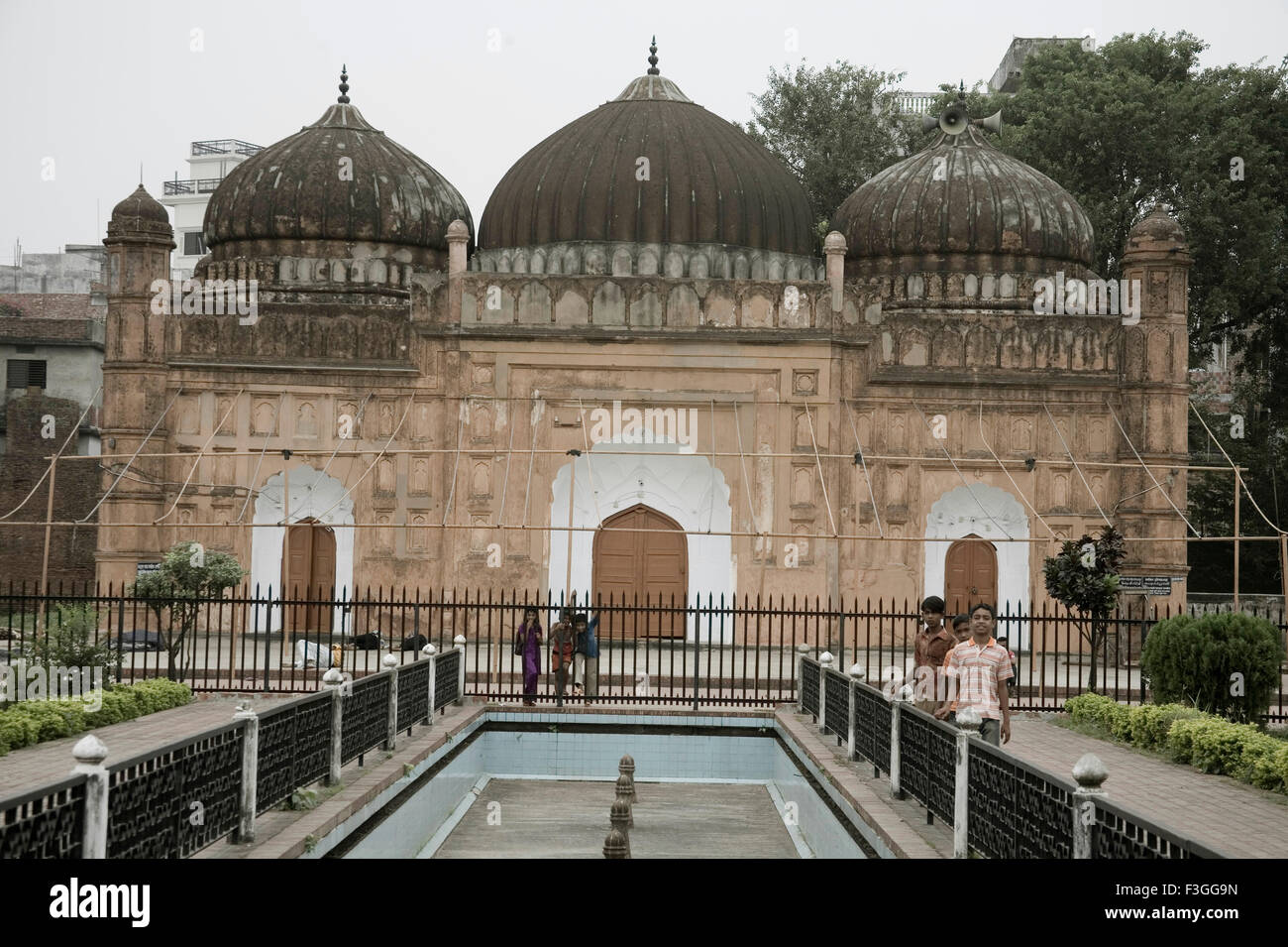 Lalbagh Fort ; Bangla Muslim style of Architecture ; Dhaka ; Bangladesh ...