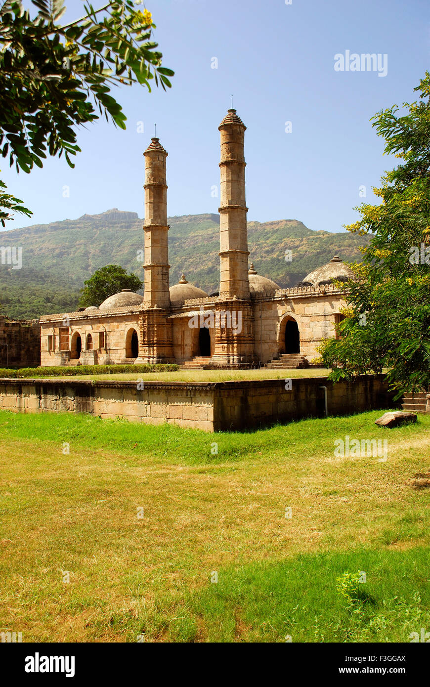 Shaher High Resolution Stock Photography and Images - Alamy