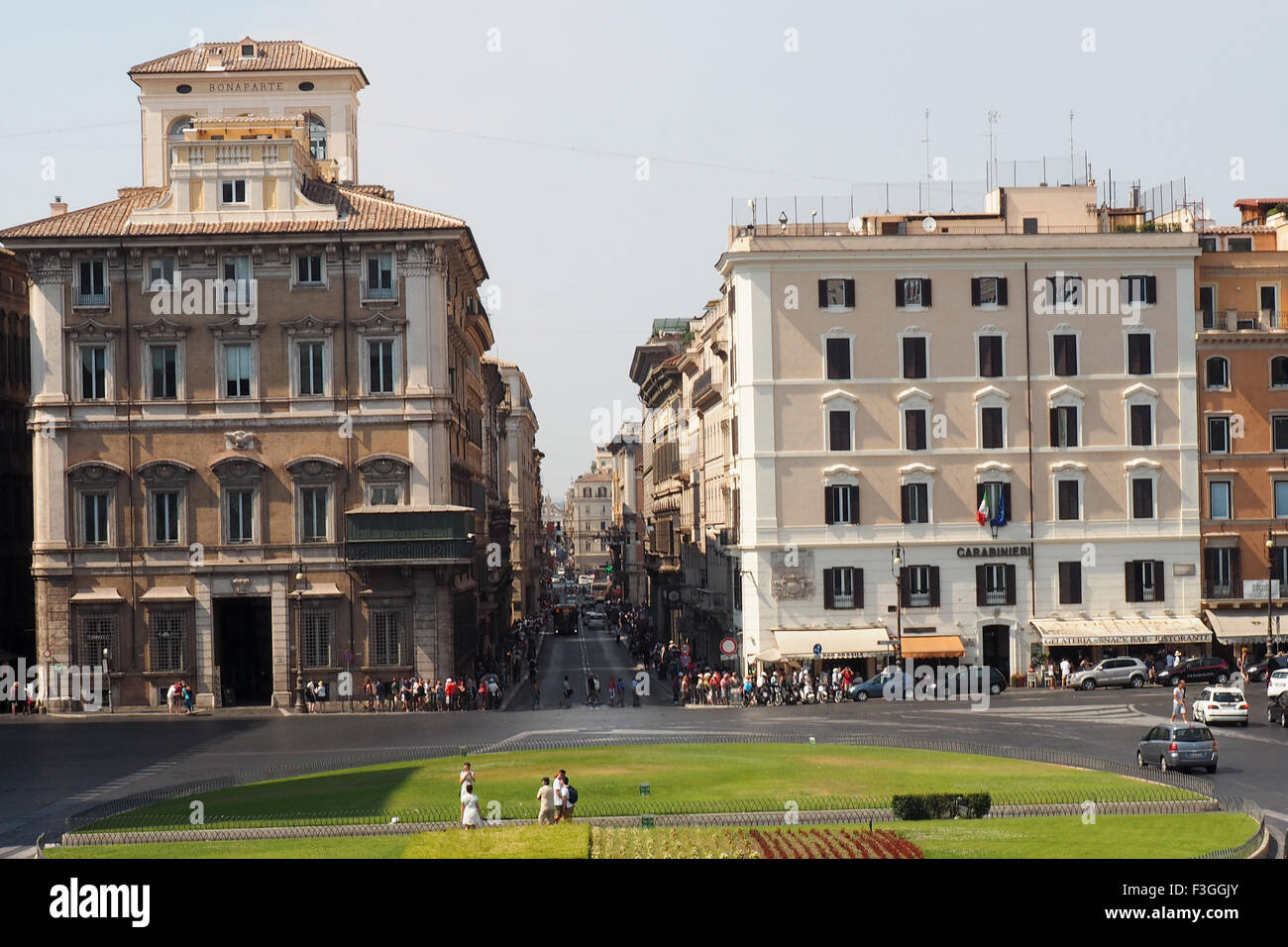 Piazza Venezia and looking up Via del Corso, Rome Stock Photo - Alamy