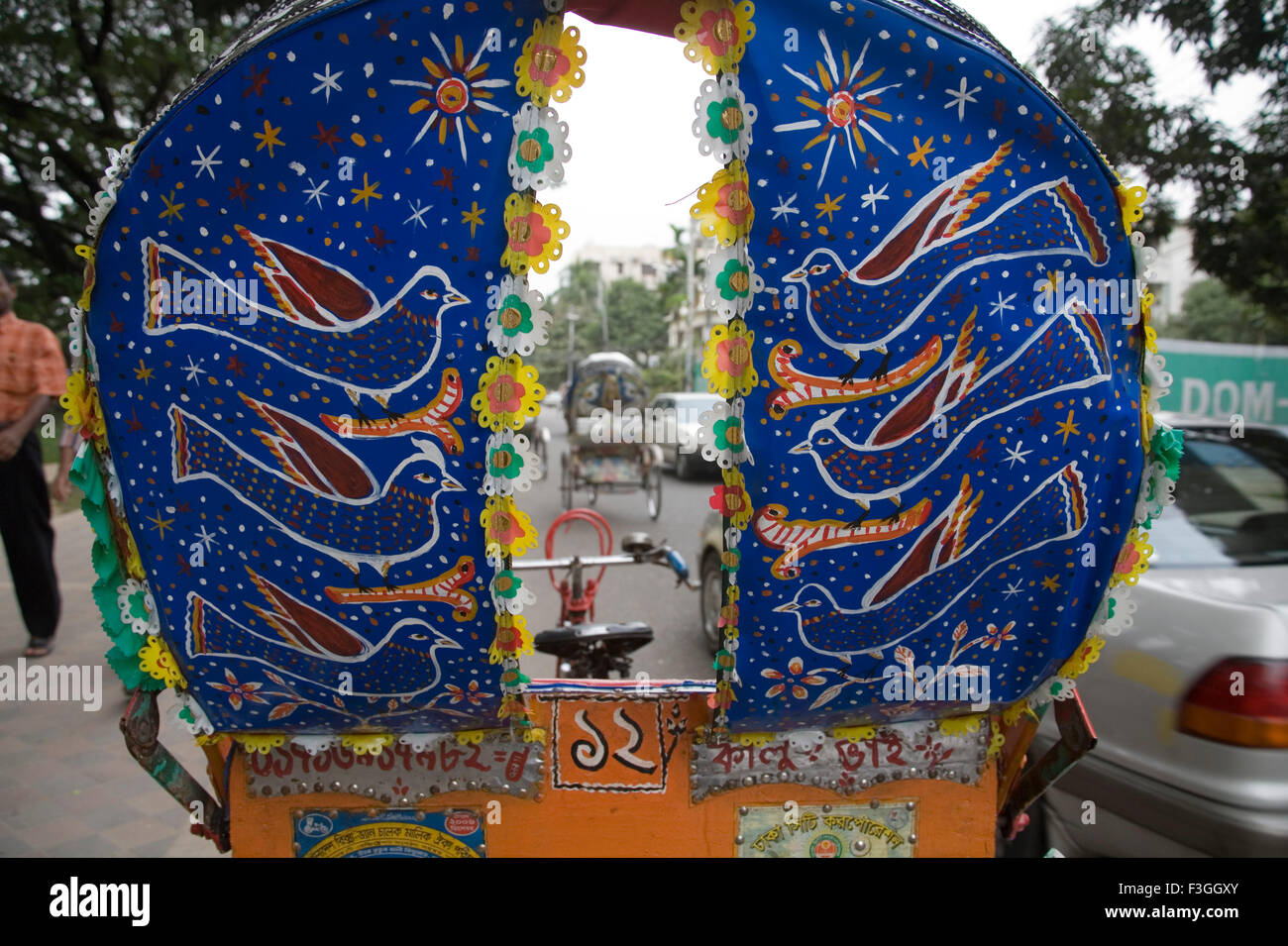 Dhaka rickshaw decoration hi-res stock photography and images - Alamy