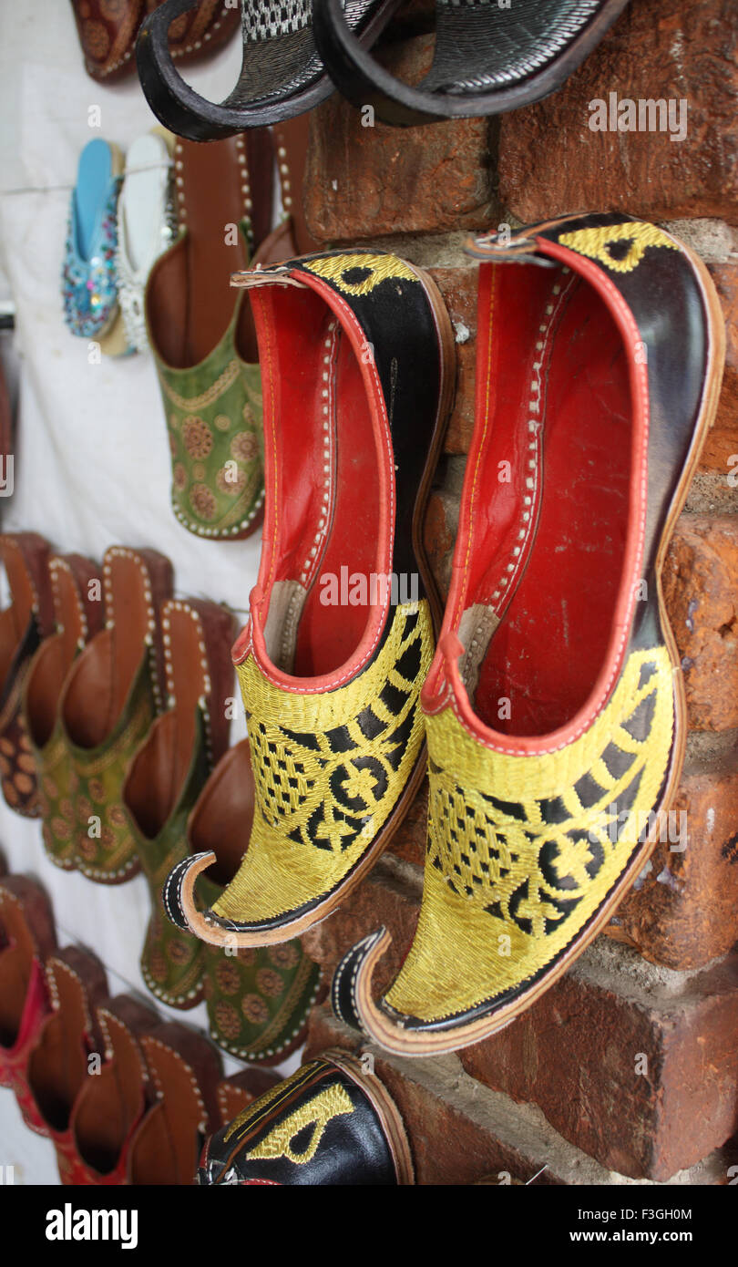 Shoos stall ; Dilli haat market ; Delhi ; India Stock Photo - Alamy