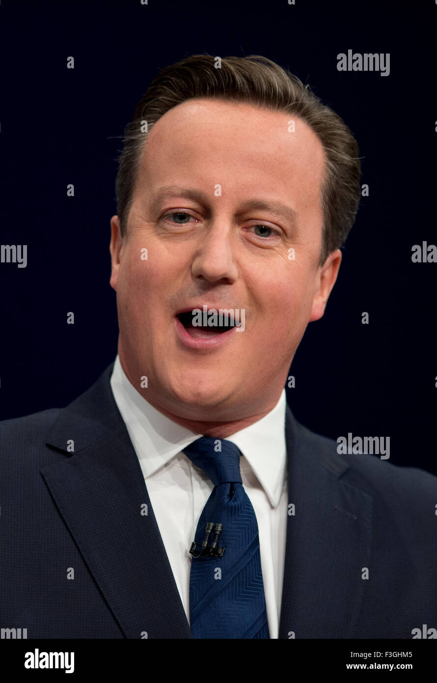 David cameron portrait hi-res stock photography and images - Alamy
