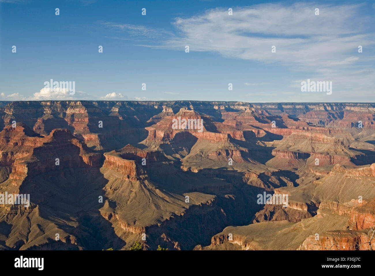 Play of light and shade on the layers of rocks at grand canyon national ...