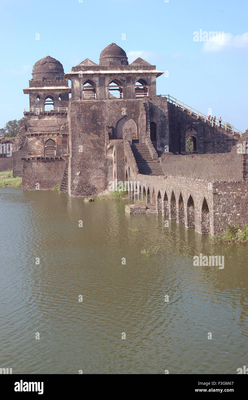 Jahaj Mahal ; Mandu ; Dhar ; Madhya Pradesh ; India Stock Photo - Alamy