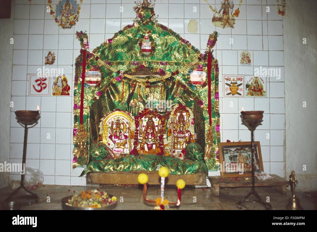 Hinglaj temple hi-res stock photography and images - Alamy