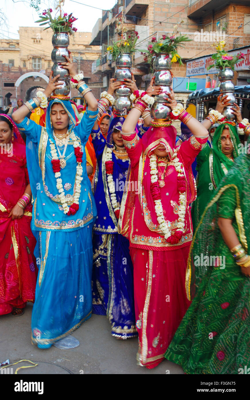 Gangaur festival ; Jodhpur ; Rajasthan ; India Stock Photo - Alamy