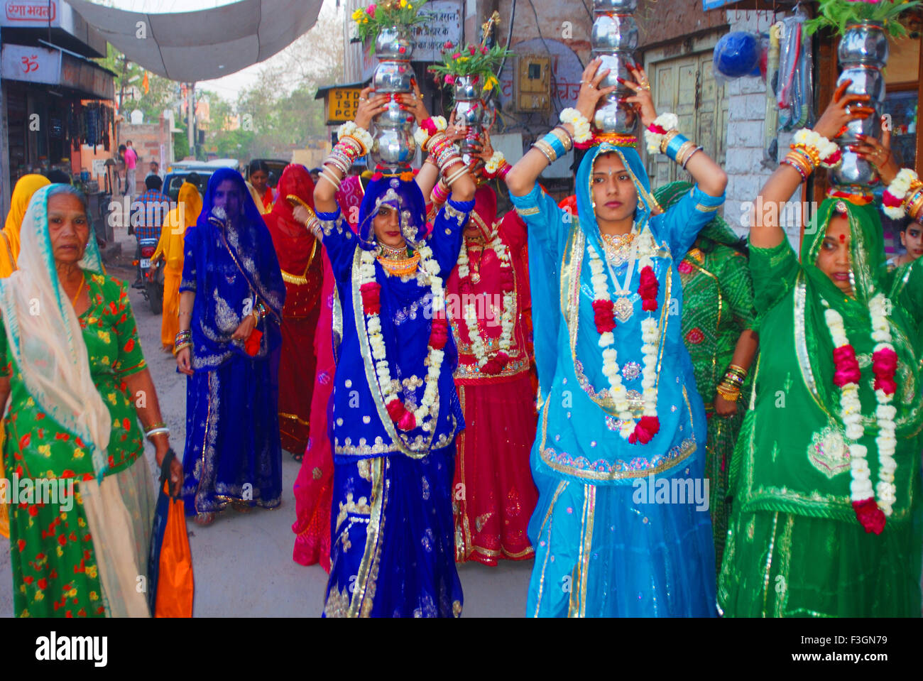 Gangaur festival jodhpur rajasthan india hi-res stock photography and ...