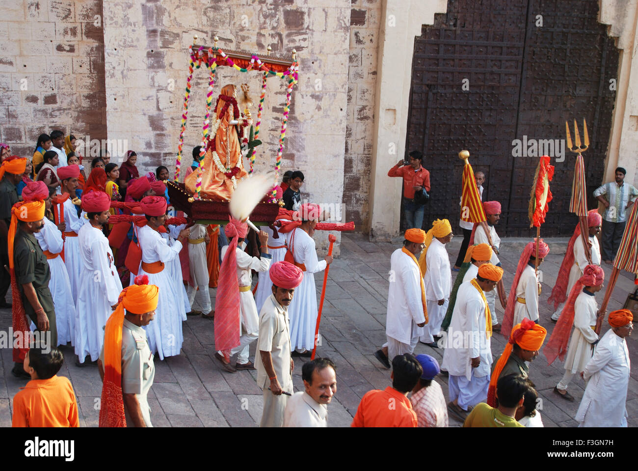 Procession of raj Gangaur (Royal Gangaur) inside Mehrangarh fort ...