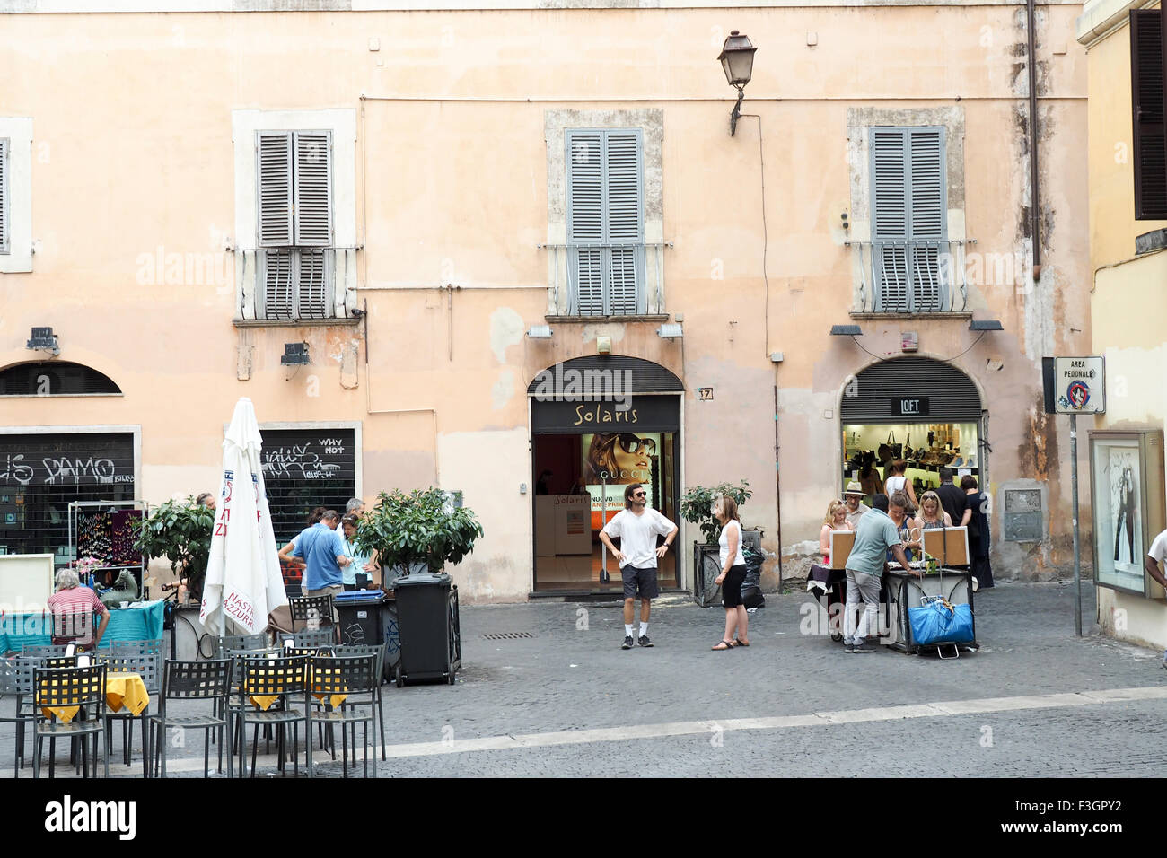 Pedestrian bins hi-res stock photography and images - Alamy