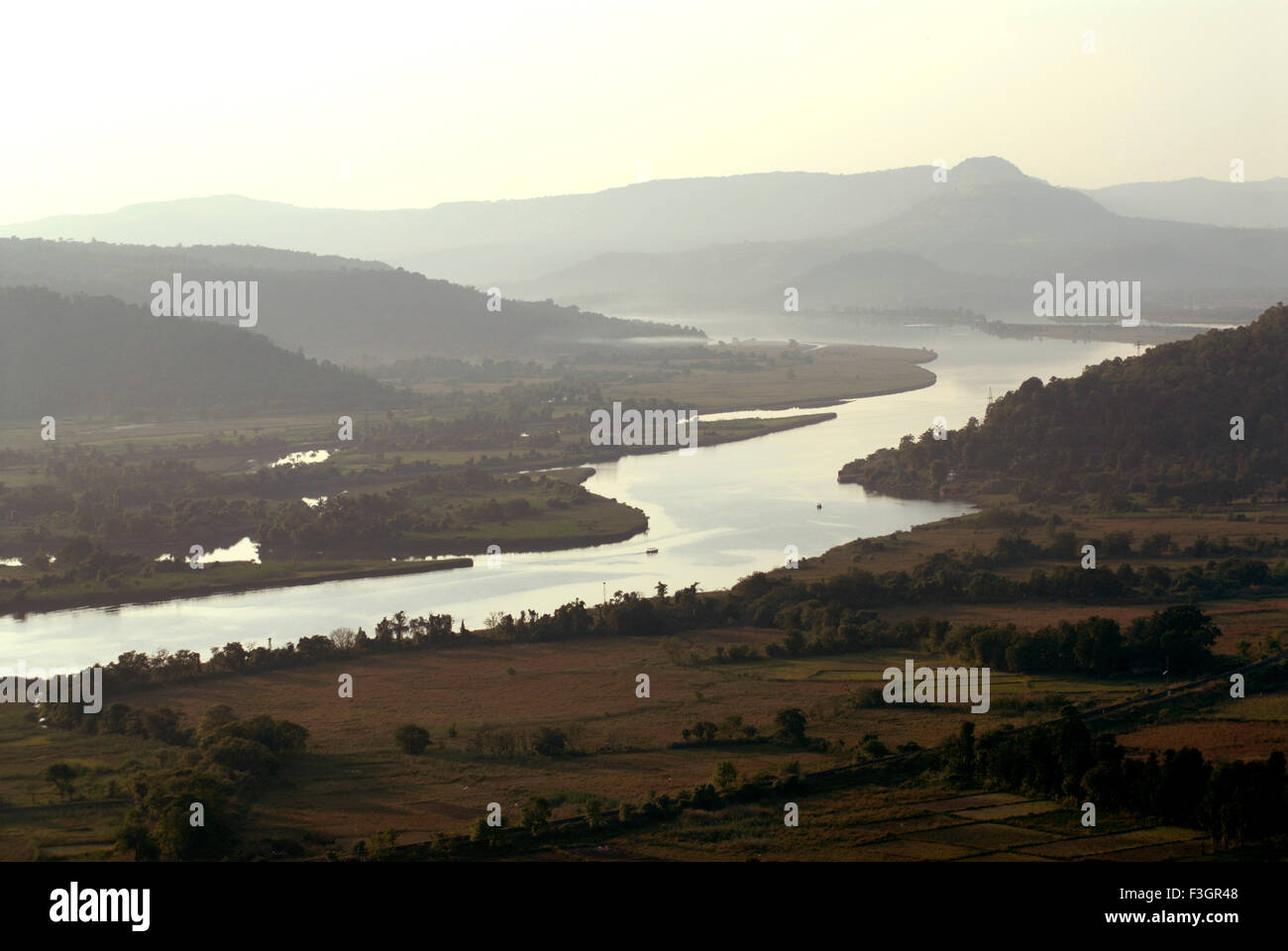 River Vashishti , Chiplun ; District Ratnagiri ; Western Ghats , Konkan ...