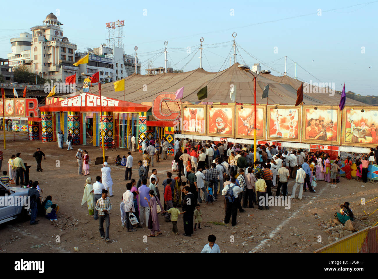 Rambo hi-res stock photography and images - Alamy