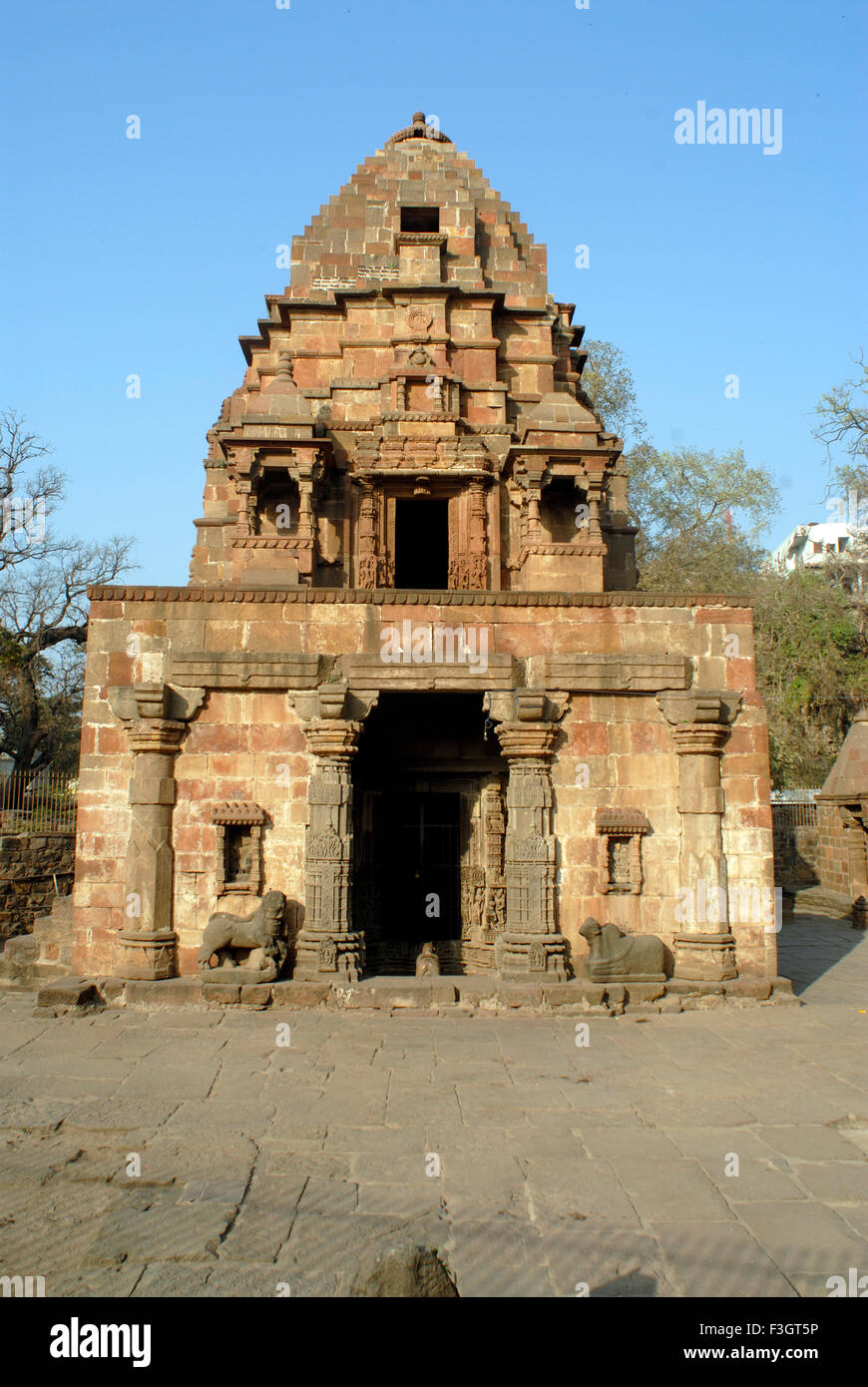 Mamleshwar temple hi-res stock photography and images - Alamy