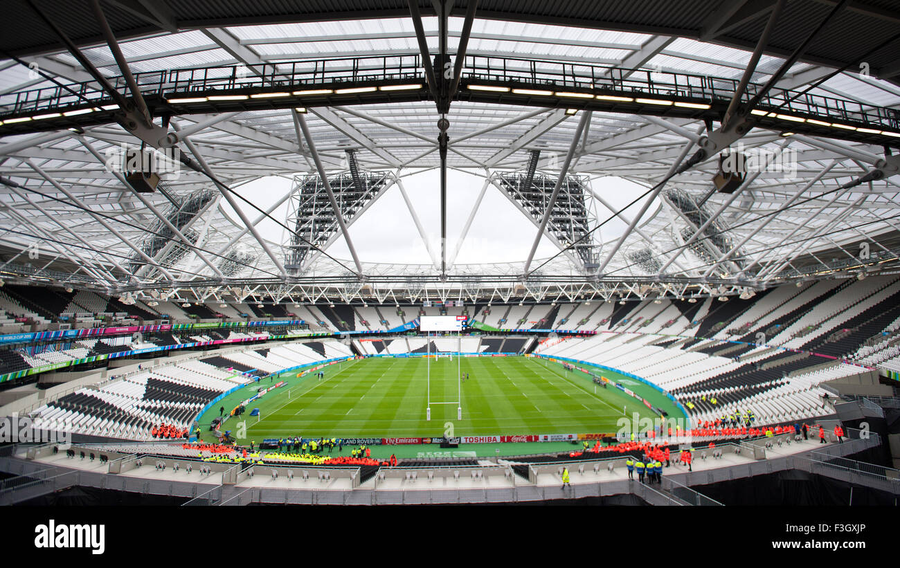 Queen elizabeth stadium hi-res stock photography and images - Alamy