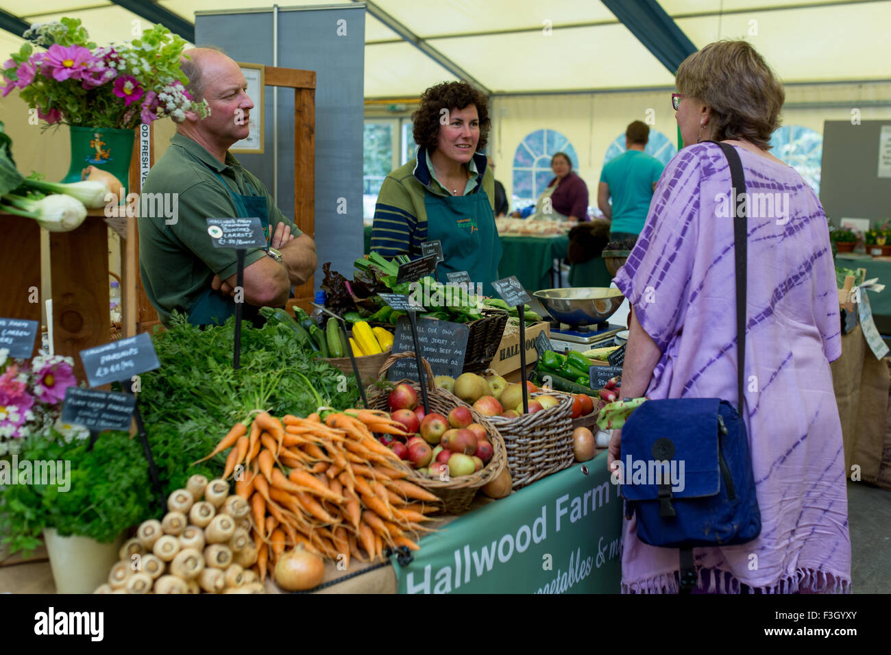 Stallholders High Resolution Stock Photography and Images - Alamy