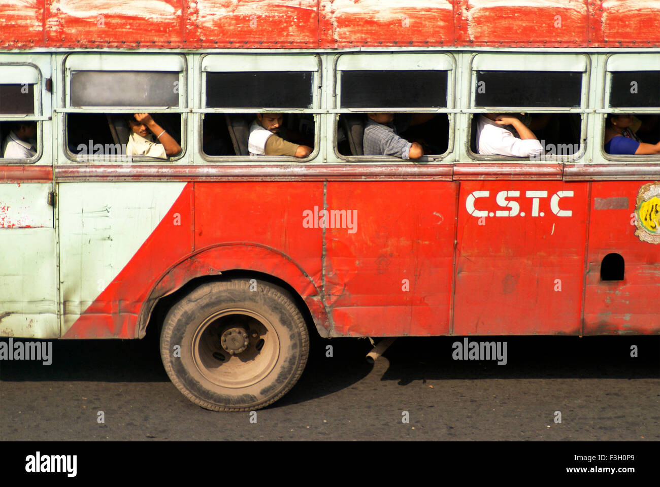 CSTC bus ; Deshupriya park signal ; Calcutta ; West Bengal ; India ...