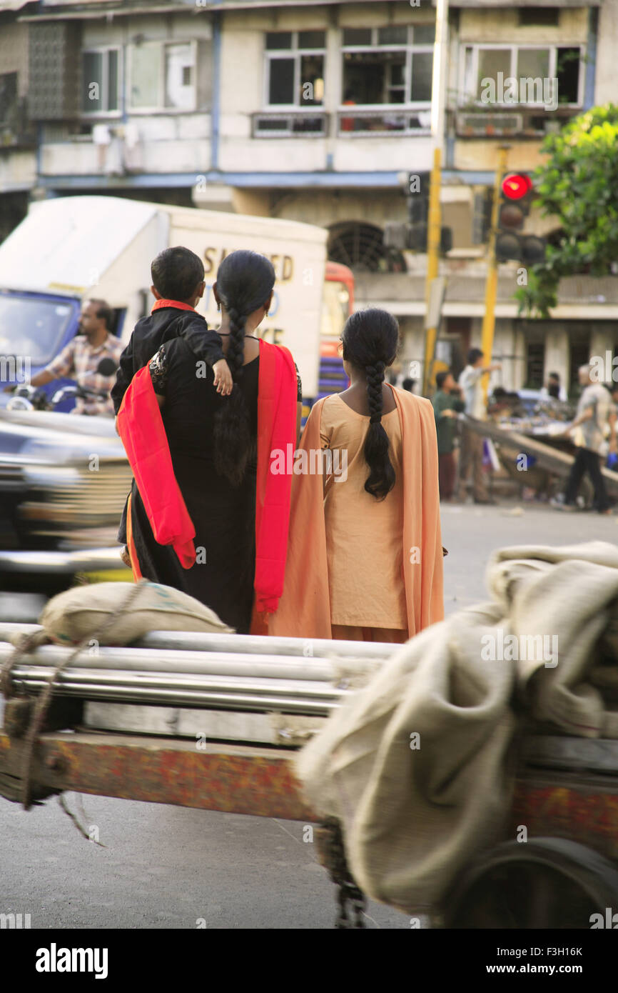 Road transport ; Sardar Vallabhbhai Patel road ; Grant road ; Bombay ...