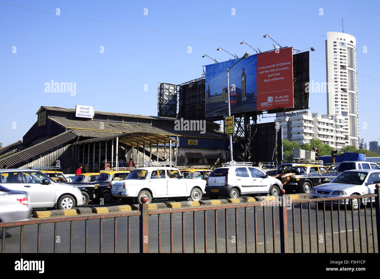 Mahalakshmi Station High Resolution Stock Photography and Images - Alamy