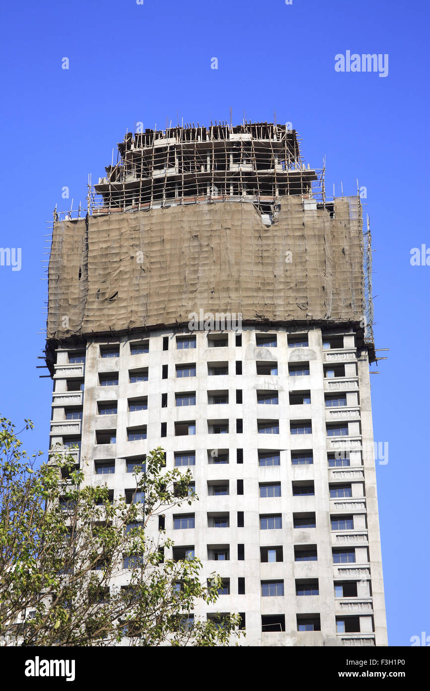 Construction of a building at Saat Rasta circle ; Mahalakshmi ; Bombay ...