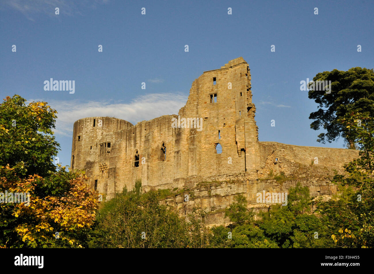 Barnard castle fortress hi-res stock photography and images - Alamy