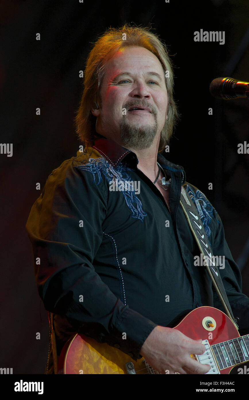 Travis Tritt in performance at the Kicker Country Music Festival and ...