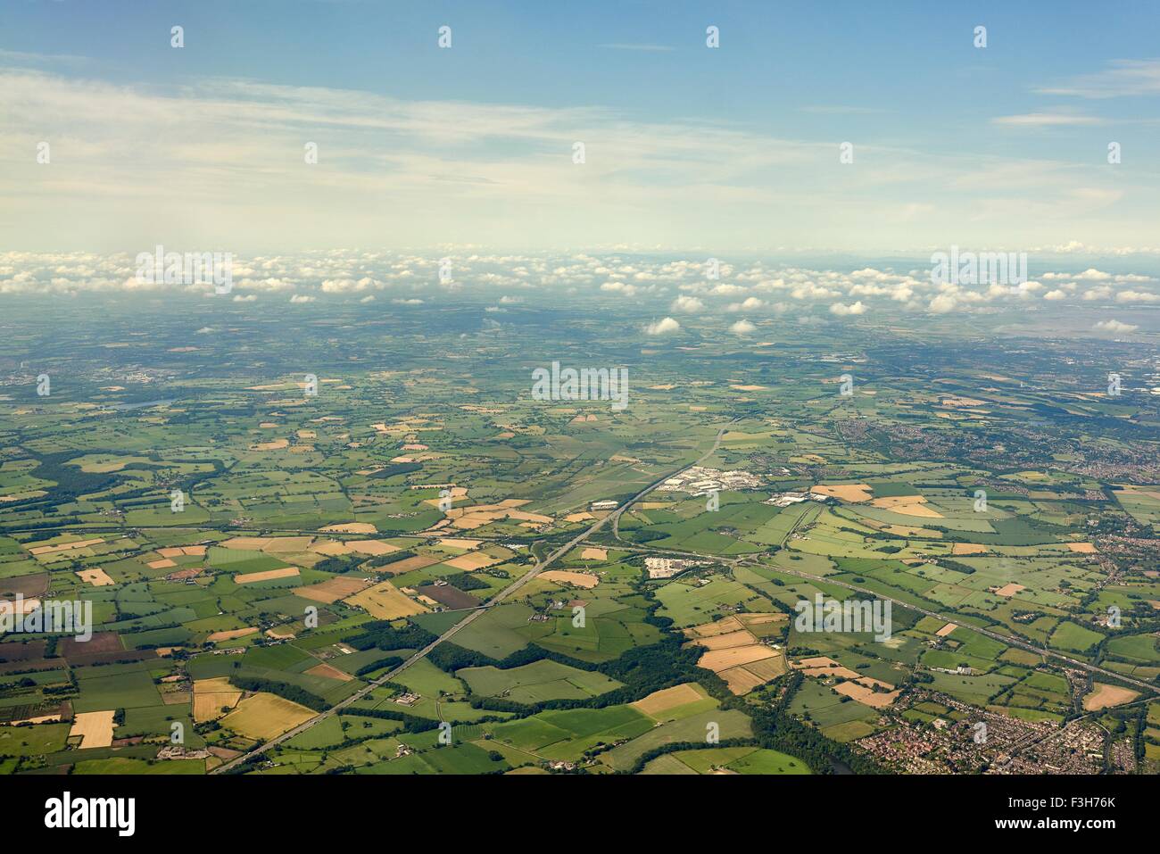 English fields from above hi-res stock photography and images - Alamy