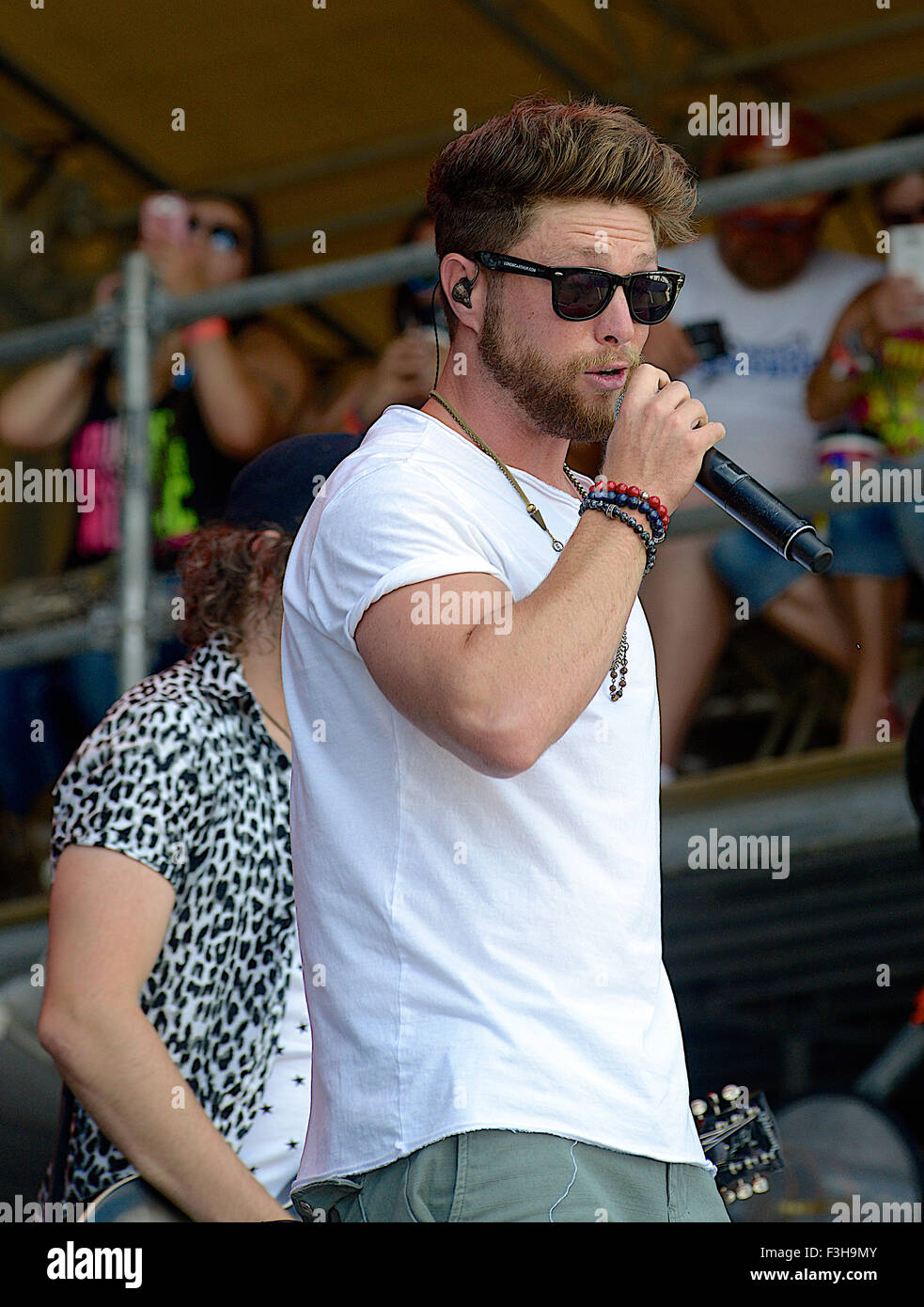 Chris Lane Singer High Resolution Stock Photography and Images - Alamy