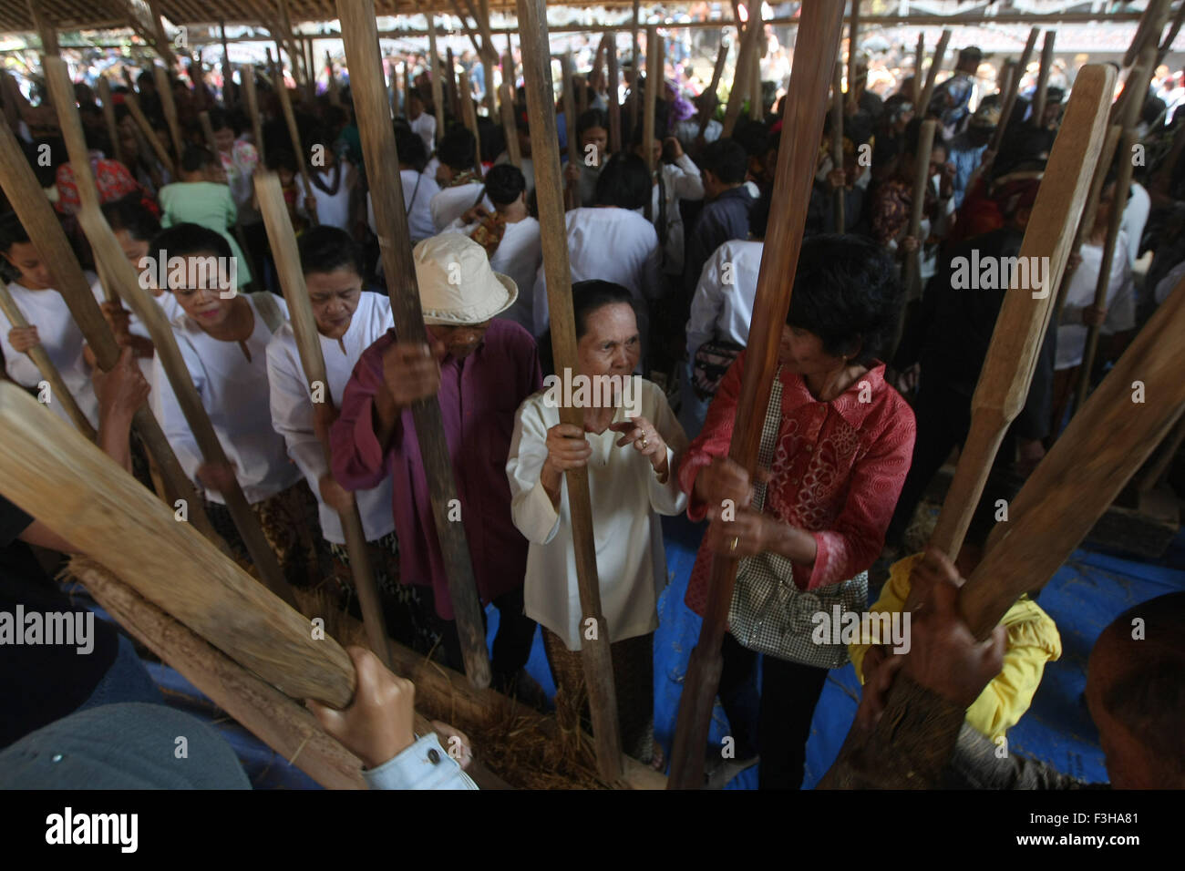 Kuningan, West Java, . 14th Feb, 2013. Indonesian during the annual ...