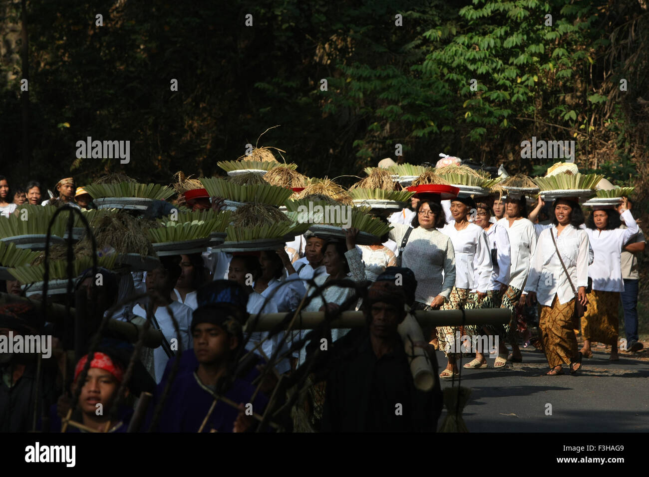 Kuningan, West Java, . 14th Feb, 2013. Indonesian during the annual ...