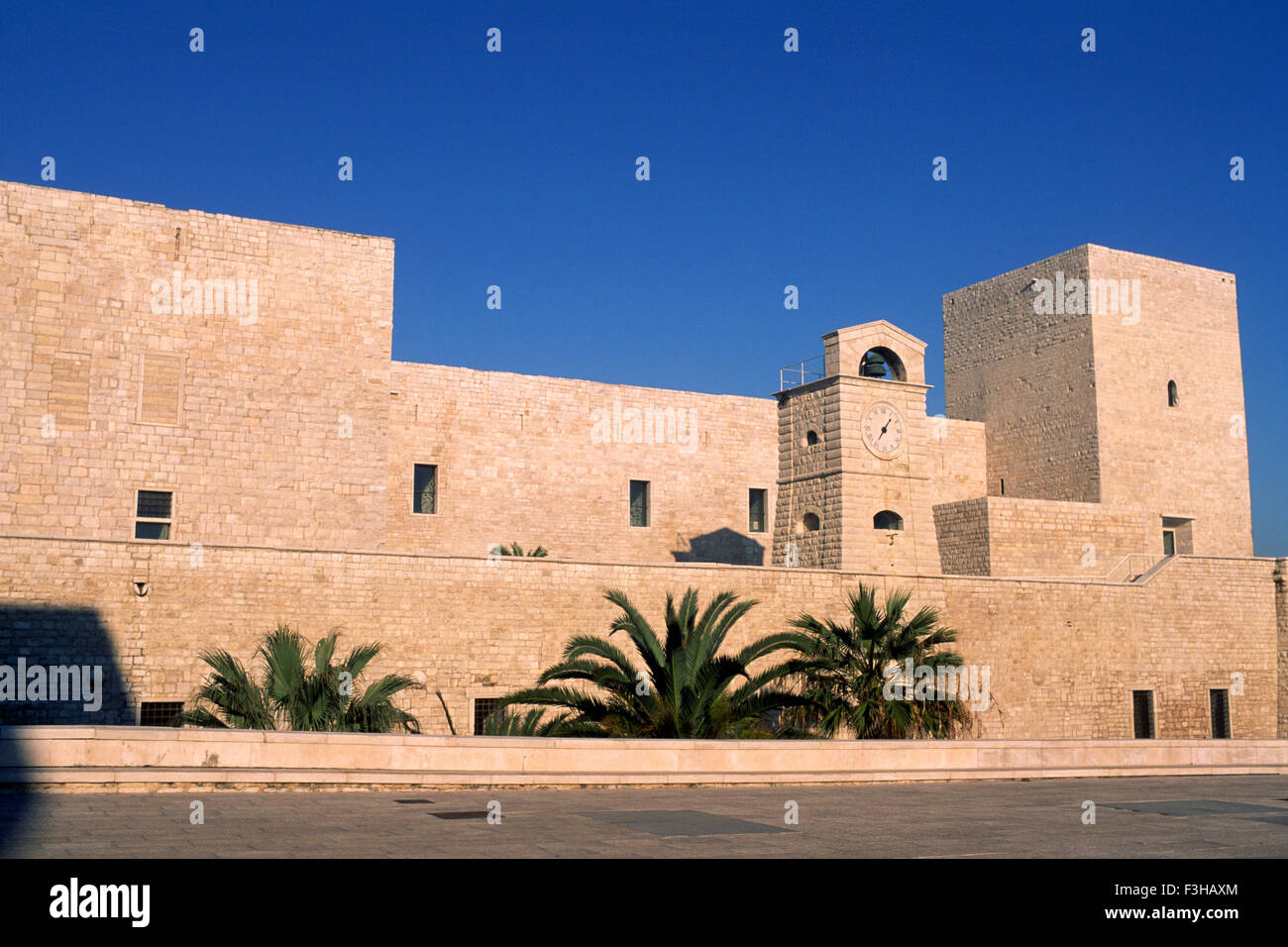 italy, puglia, trani, castle Stock Photo - Alamy