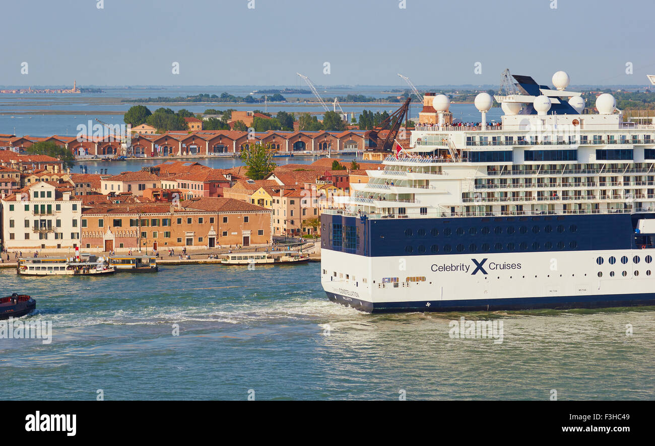 Giant cruise ship passes the Arsenale district of Castello Venice ...