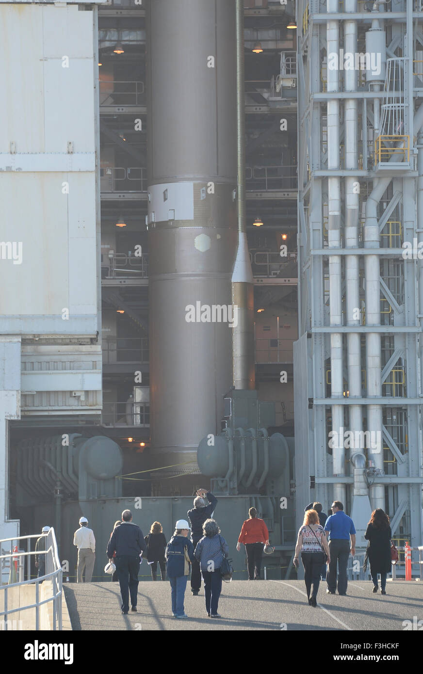 Launch readiness review hi-res stock photography and images - Alamy