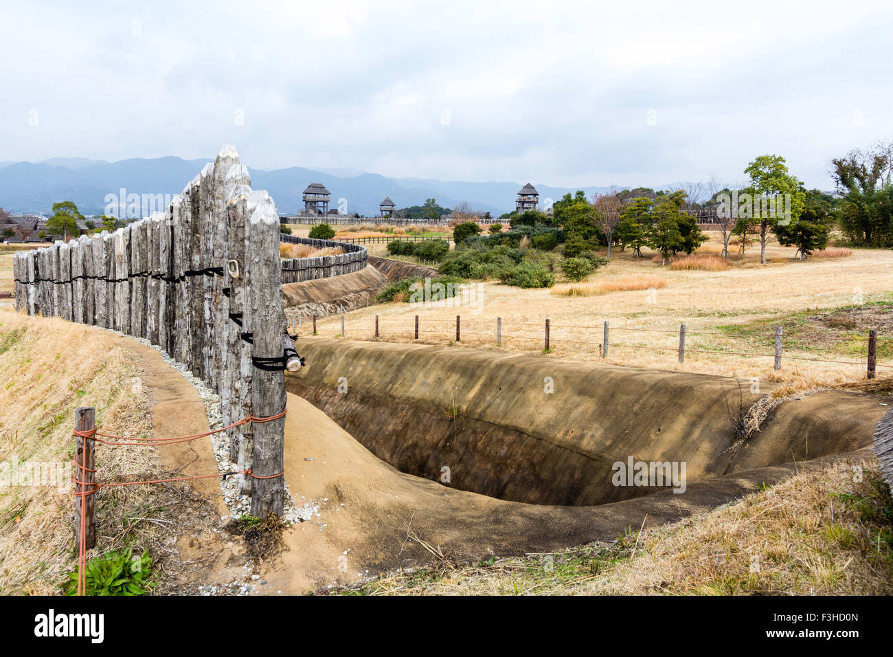 Yoshinogari Park, Japan. Yayoi reconstructed settlement. Minami no Mura ...