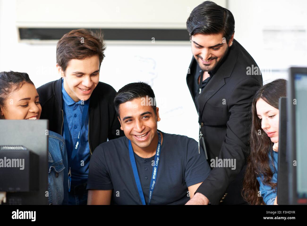 Group of students classroom hi-res stock photography and images - Alamy