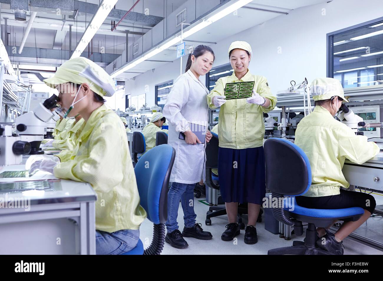 Supervisor hi-res stock photography and images - Alamy