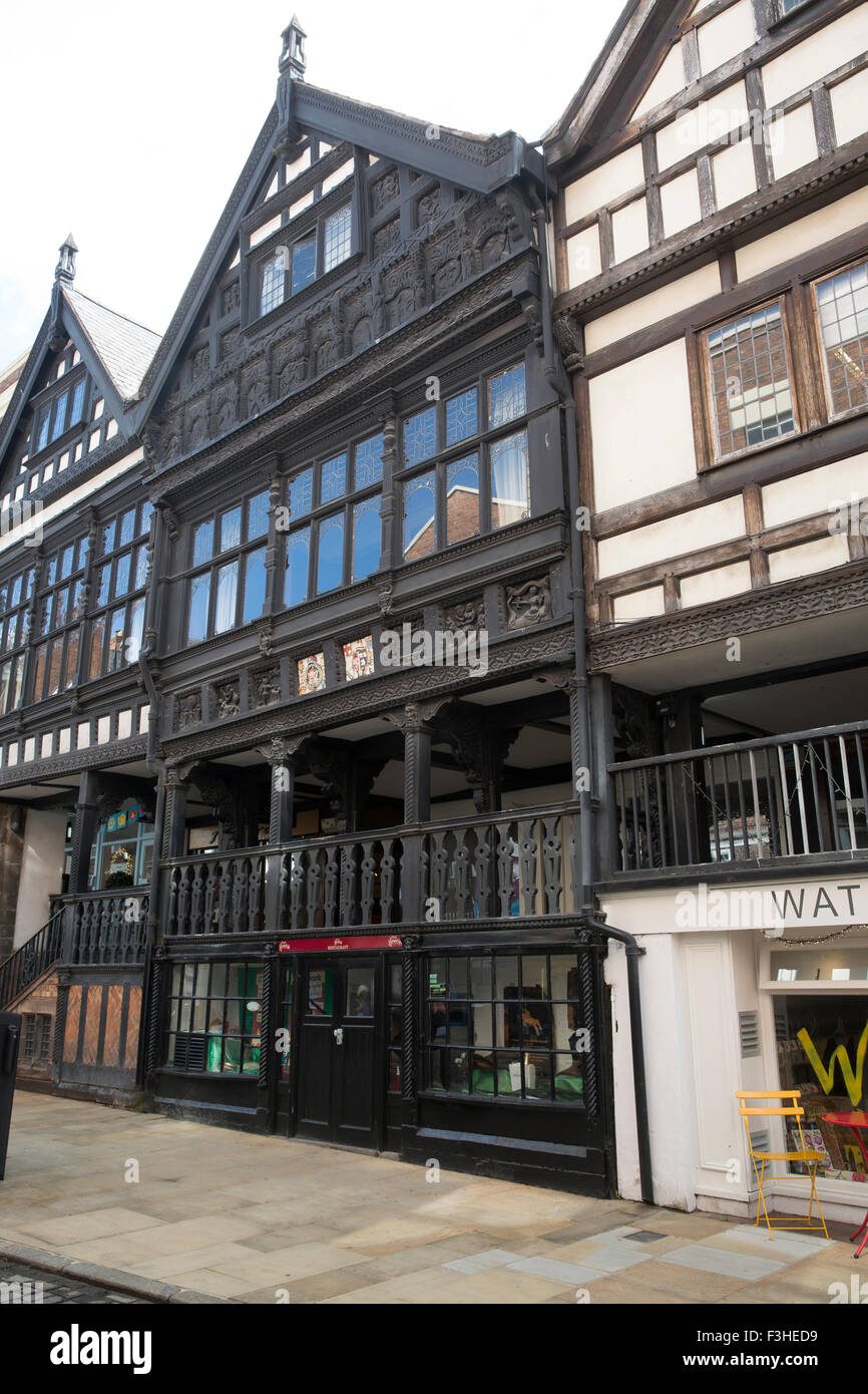 Tudor style buildings in Chester Stock Photo - Alamy