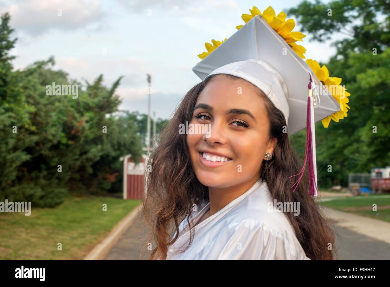 Portrait of student at graduation Stock Photo - Alamy