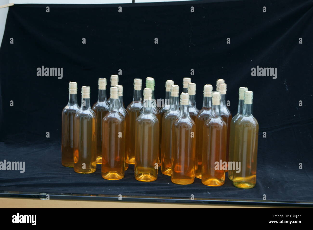 Home brew hi-res stock photography and images - Alamy