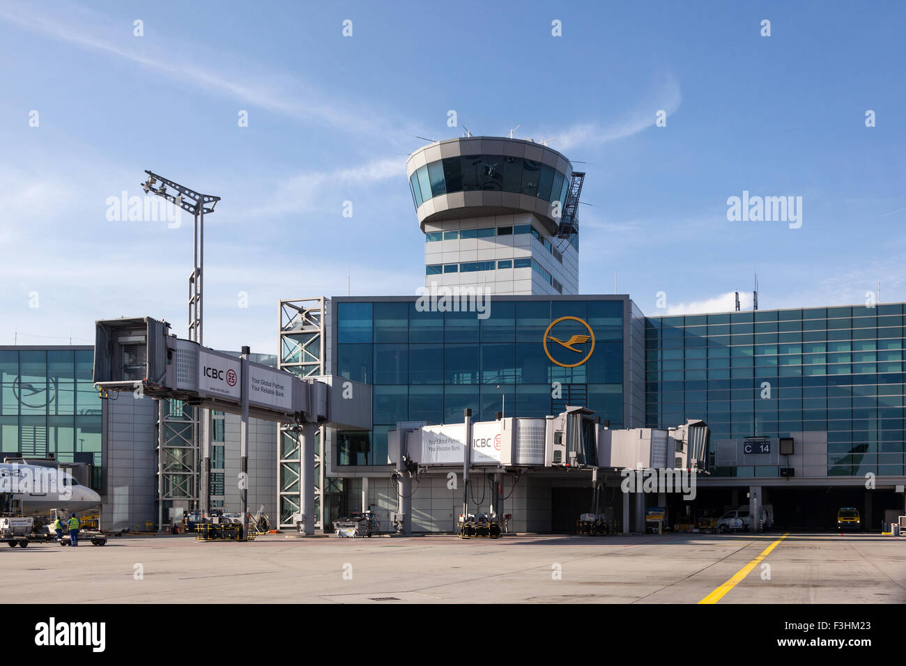 Control Tower at Terminal 2 at the Frankfurt International Airport ...